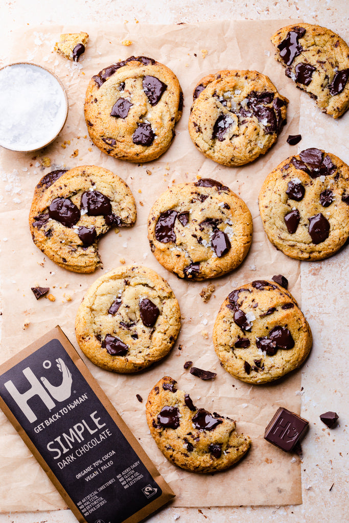 CHOCOLATE CHUNK COOKIES (VEGAN) – Hu Kitchen UK